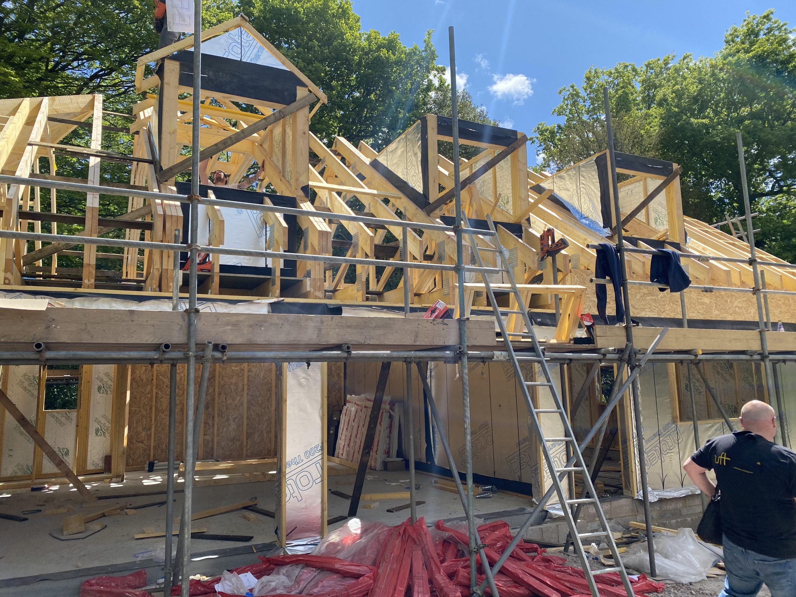 First Fix UFH installation Dawsons Wood - AES Limited